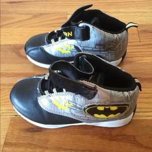 Batman | Shoes | Childrens Batman Lightup Sneakers | Poshmark